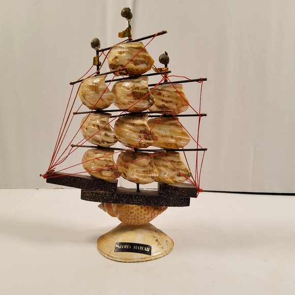 Art | Vintage Souvenir Shell Hawaiian Ship | Poshmark
